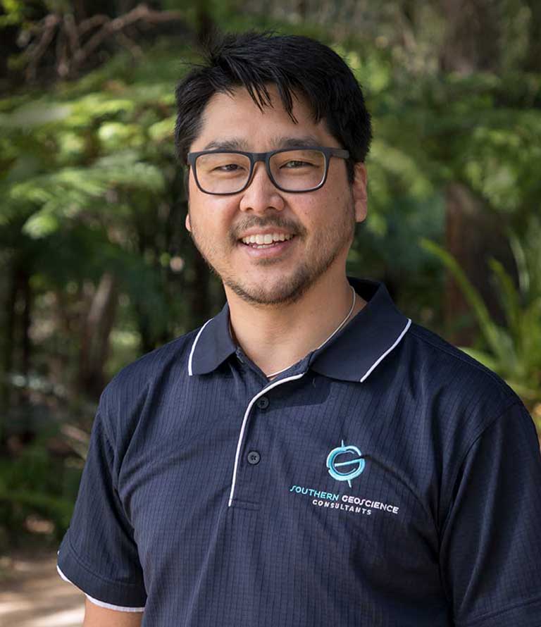 Takeshi Sato - Southern Geoscience Consultants